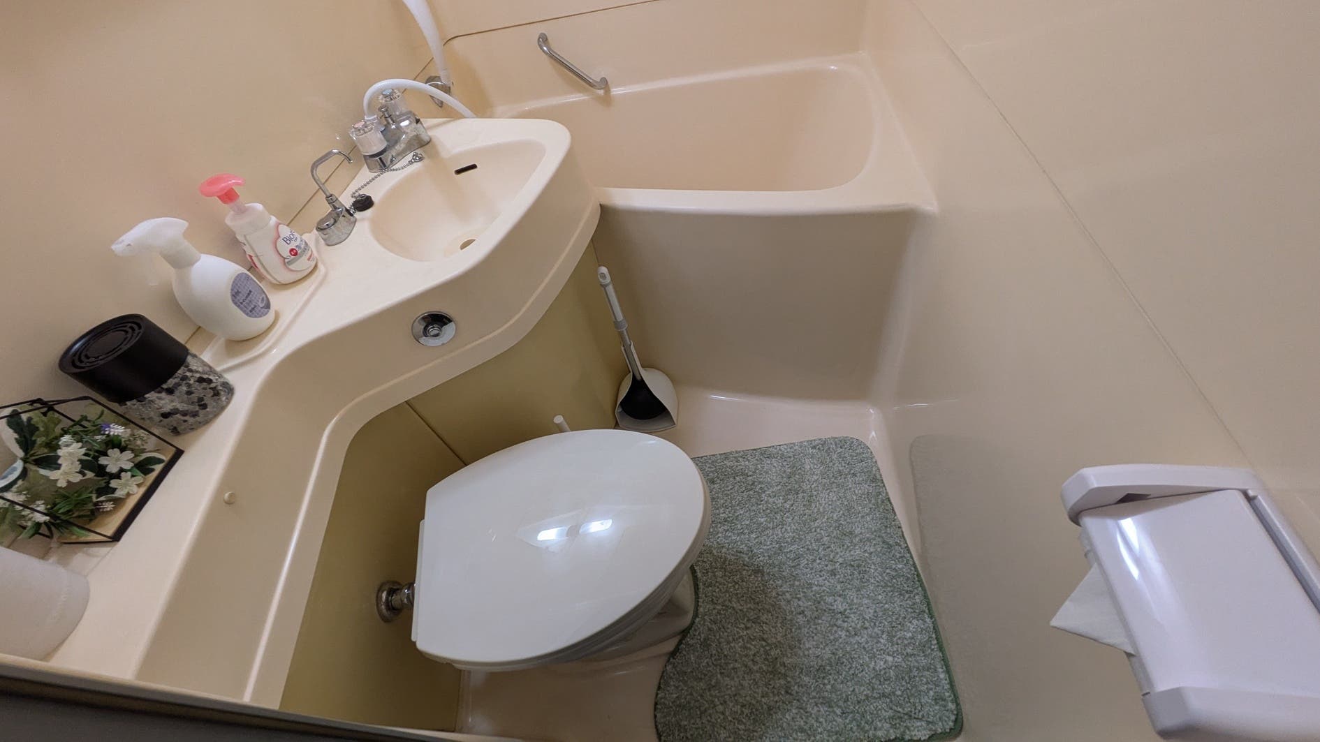 金山の緑のスペース🌿光Wi-Fi24時間飲食可!50型TV有📺️金山駅徒歩1分の写真18