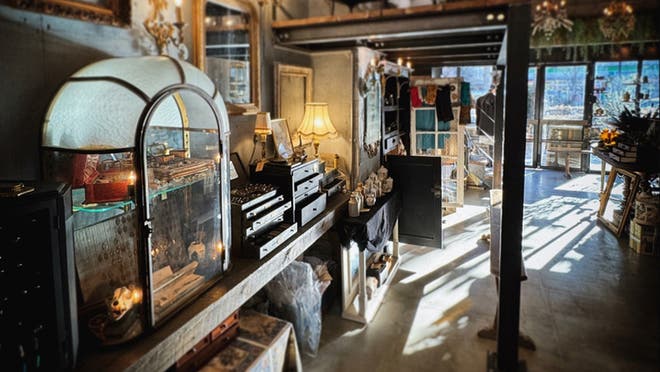 そこはまるでヨーロッパのよう…アンティークに囲まれた特別空間♪の写真11