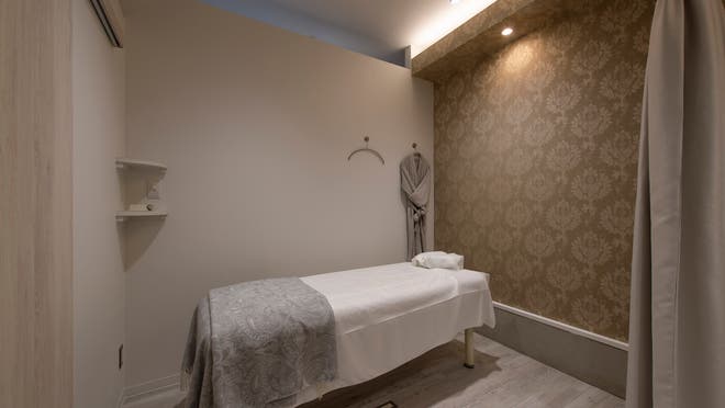 本八幡駅から徒歩5分の空間自慢のレンタルサロンの写真7