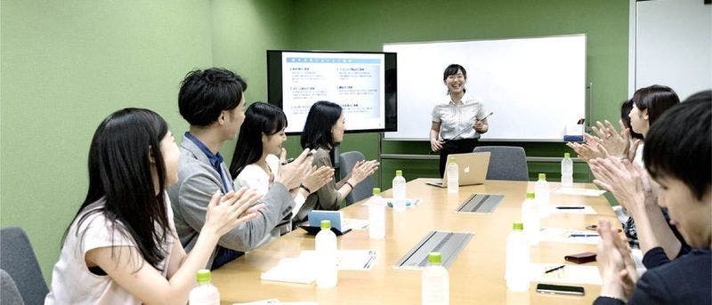 RoomE【外苑前駅から徒歩20秒！】14名。高速インターネット！飲食物持込可（ゴミ持ち帰り不要）！受付常駐で安心！の写真4