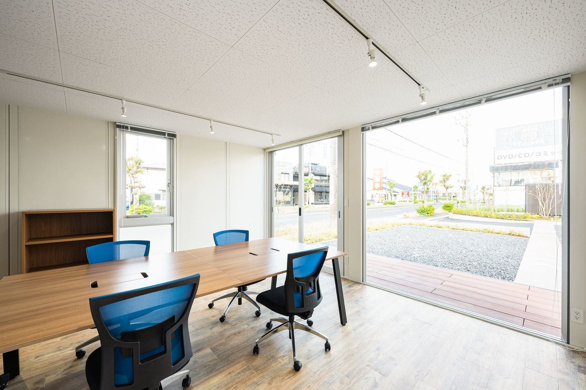 【Meeting】✨U-SPACE蓮田店✨会議や打ち合わせにぴったりのオフィススペースです♪Wi-Fi/蓮田市の写真2