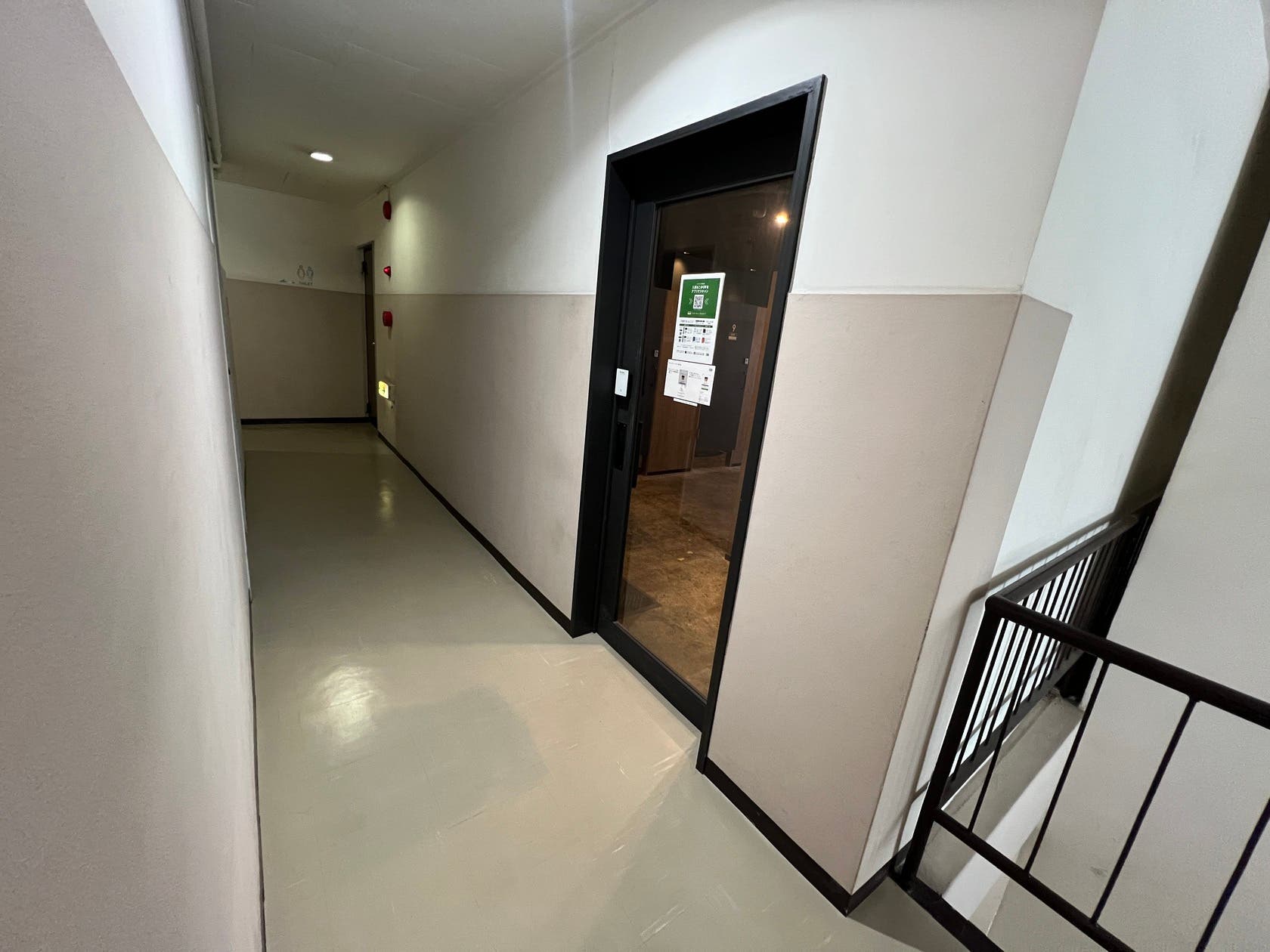 【西中島南方駅から徒歩5分】1時間 1,420円！｜3F_RoomD（定員10名）モニター付き◎の写真8