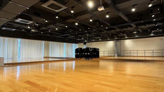 【BUZZ福岡本店】2stの写真2