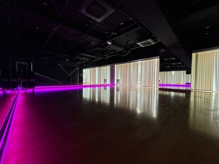 【BUZZ福岡本店】2stの写真7