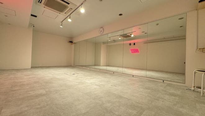 【BUZZ福岡本店】11stの写真3