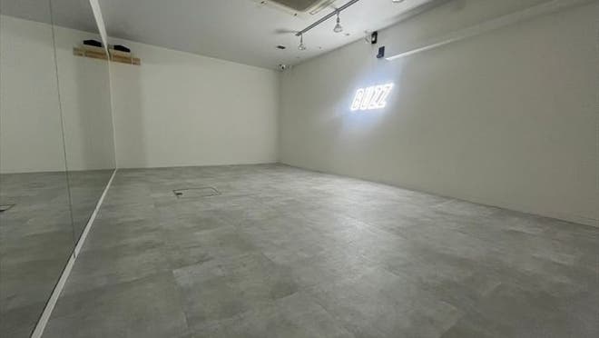 【BUZZ福岡本店】12stの写真6