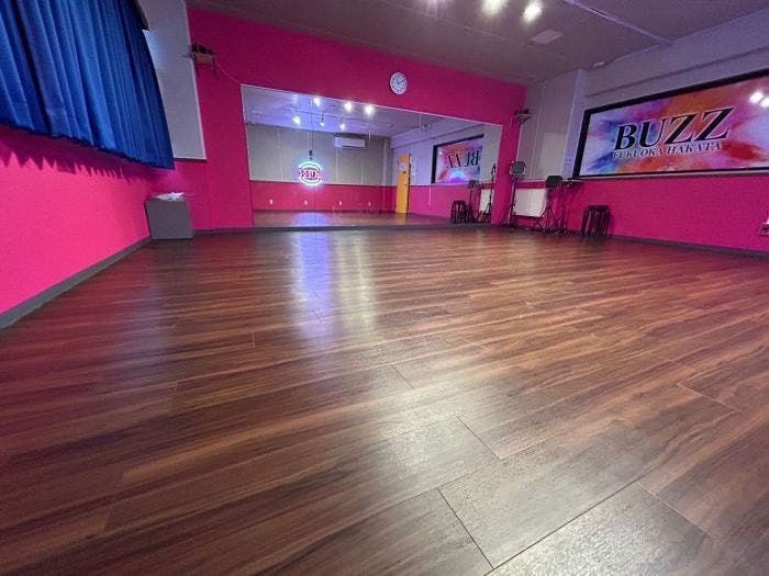 【BUZZ福岡博多】Aスタジオの写真7