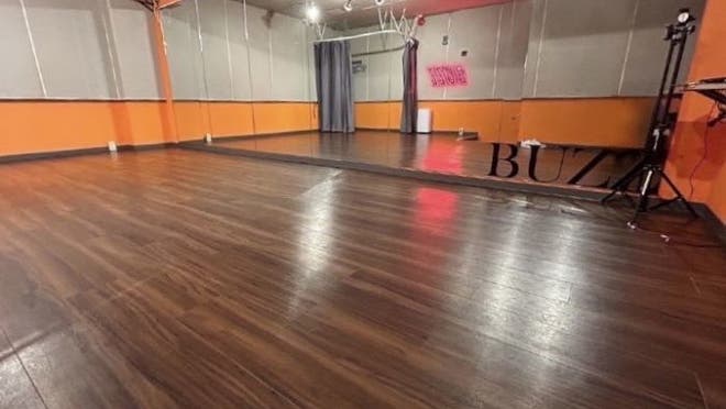 【BUZZ福岡博多】Bスタジオの写真8