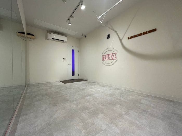 【BUZZ福岡天神2nd】Bスタジオの写真9