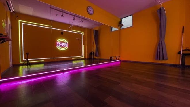 【BUZZ福岡天神】2スタジオの写真5