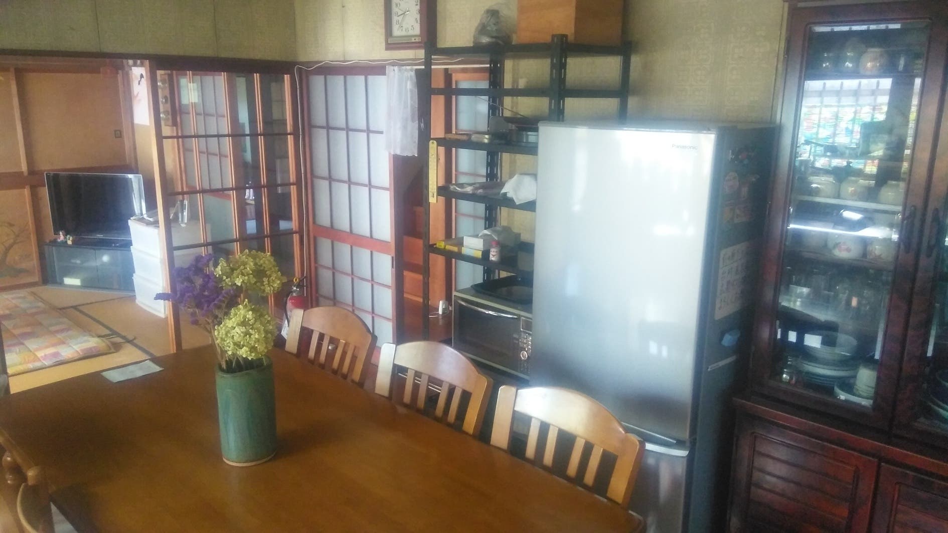 縁側からやさし光の入る和室で、各種教室や打ち合わせなどなごみの時が過ごせます。の写真18