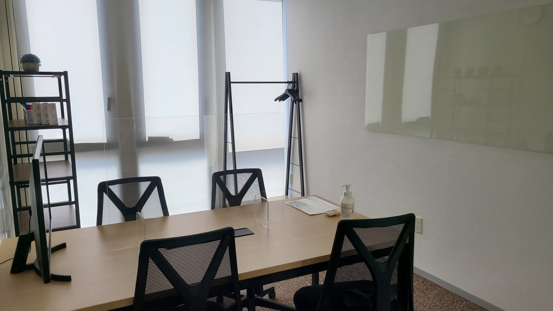 【Work2】✨U-SPACE草加店✨集中できる個室空間となっております♪Wi-Fi/草加市の写真4