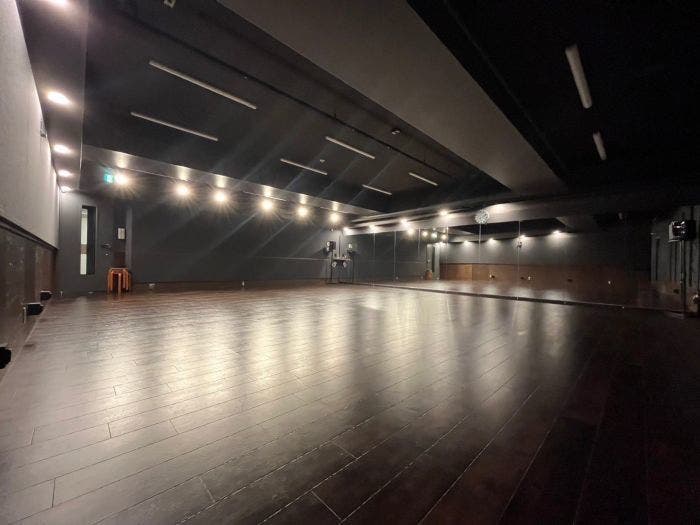 【BUZZ BAYSIDE(浜松町)】1stの写真7