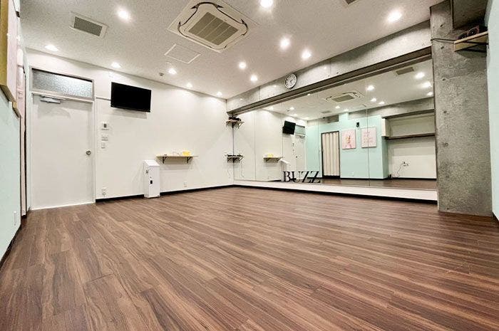 【BUZZ 新宿コンシェルジュ】1スタジオの写真3