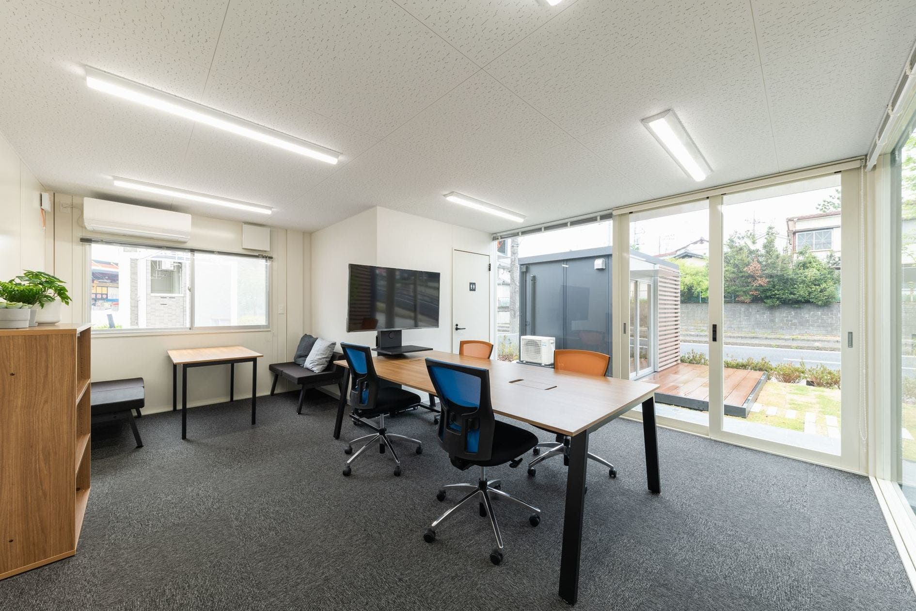 【Meeting1】✨U-SPACE川口店✨会議や打ち合わせにぴったりのオフィススペースです♪Wi-Fi/川口市の写真2