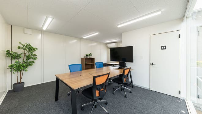 【Meeting1】✨U-SPACE川口店✨会議や打ち合わせにぴったりのオフィススペースです♪Wi-Fi/川口市の写真1