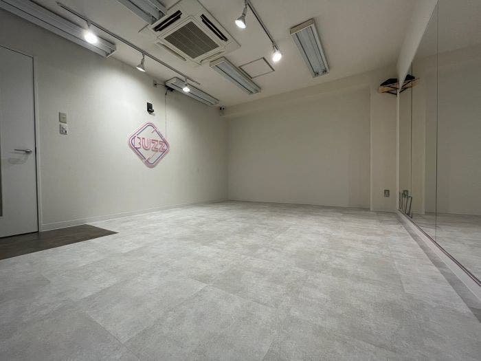 【BUZZ竹ノ塚】1stの写真10