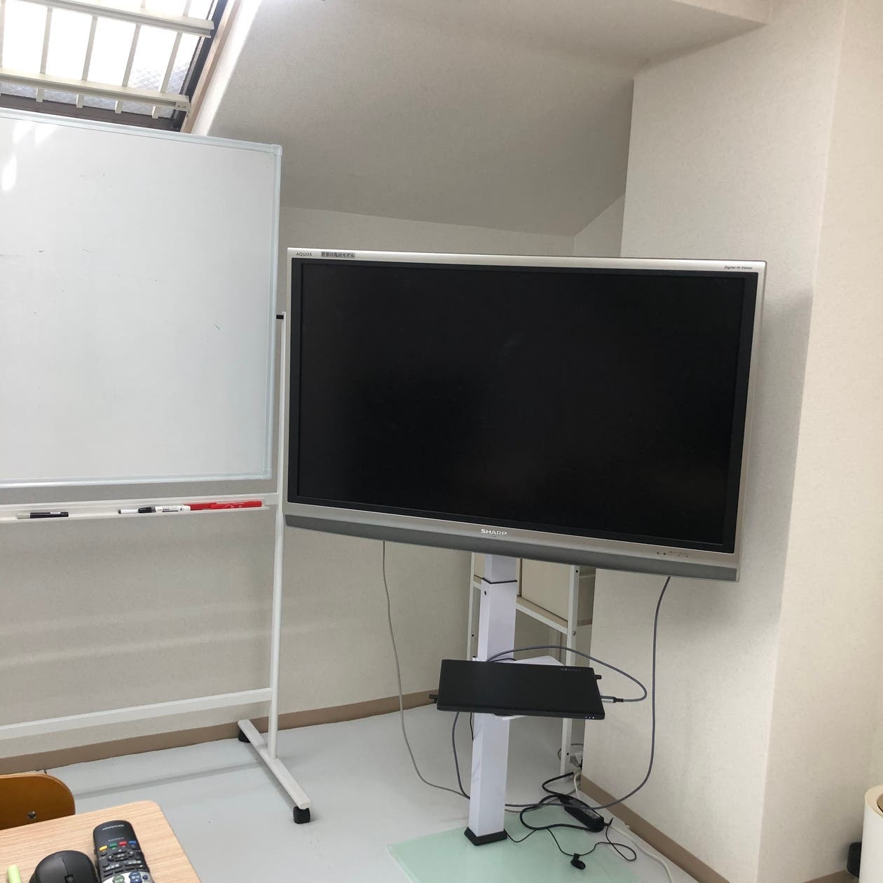 天王寺・寺田町よりすぐ近くの教室・会議室、プロジェクター、電子黒板、ホワイトボードなど無料貸出中！の写真6