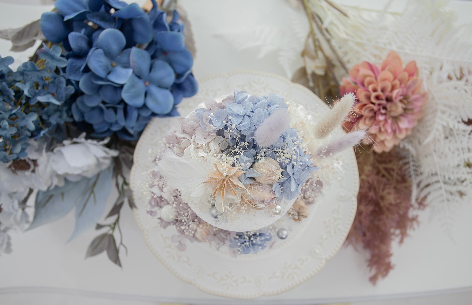 秋葉原最大規模の姫エリア（白/黒）✨豊富な自然光🌞本物の大型漆喰壁🥀花壁/広々40㎡/大型背景紙7種/グリーンバックの写真22