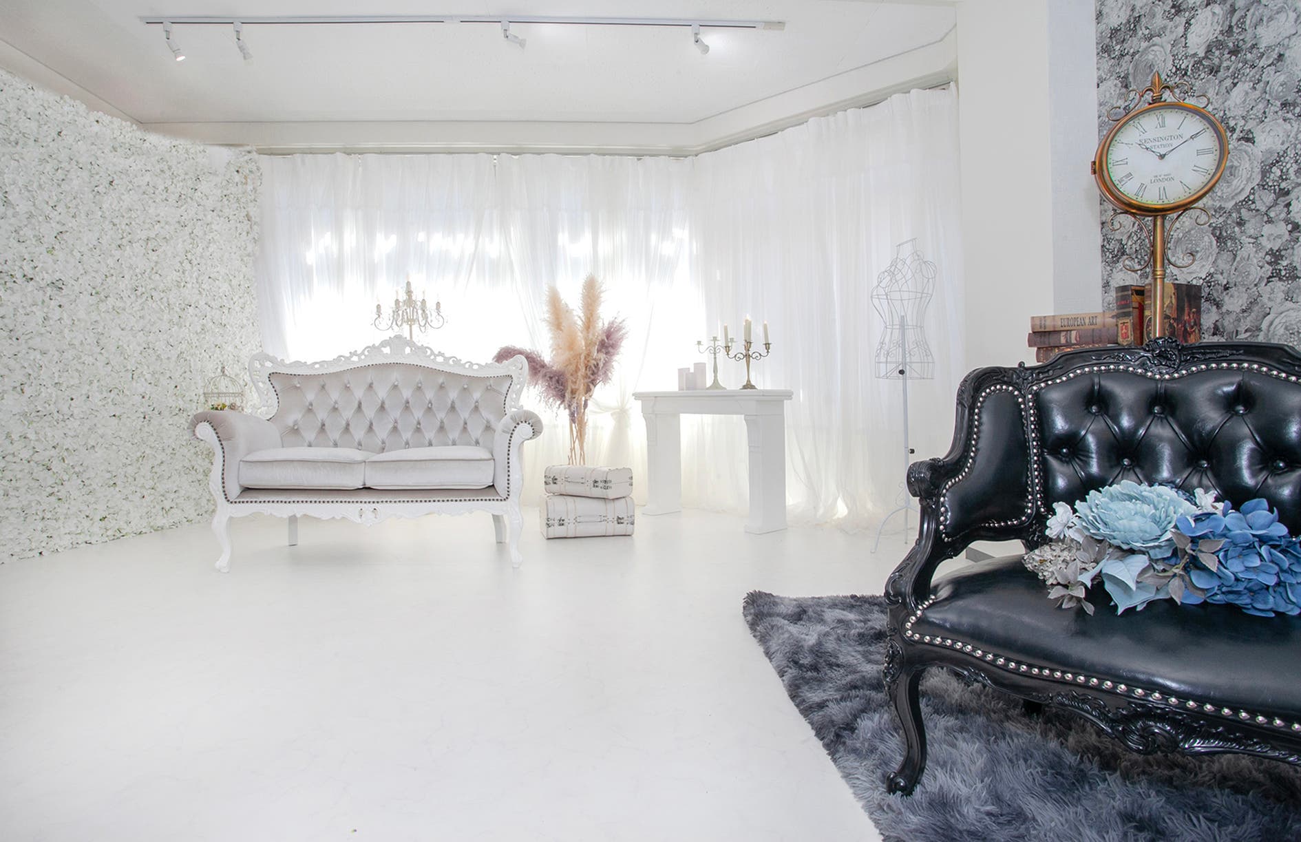 秋葉原最大規模の姫エリア（白/黒）✨豊富な自然光🌞本物の大型漆喰壁🥀花壁/広々40㎡/大型背景紙7種/グリーンバックの写真11