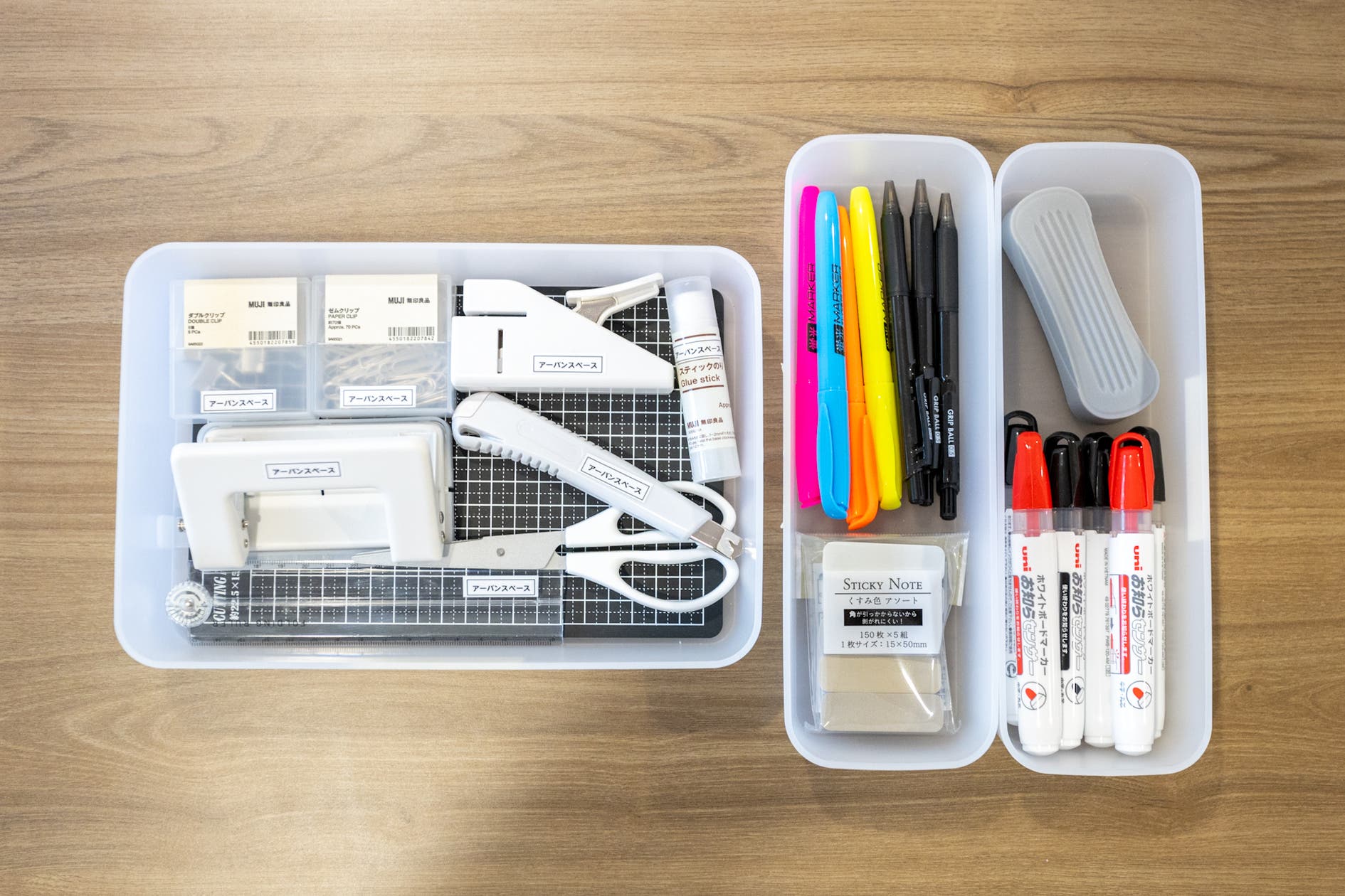 【大手町/神田駅徒歩５分】16名収容🛜光Wi-Fi🌇プロジェクター🗝️鍵無し入室可📊会議📷撮影/動画配信🃏ボドゲに最適の写真11