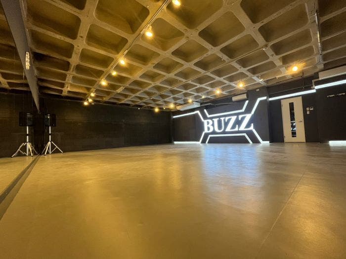 【BUZZ池袋西口PARK】Sstの写真6