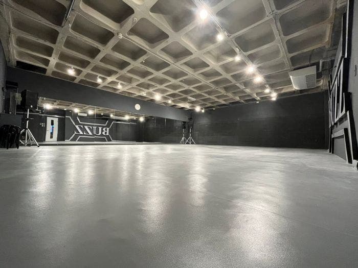 【BUZZ池袋西口PARK】Sstの写真8