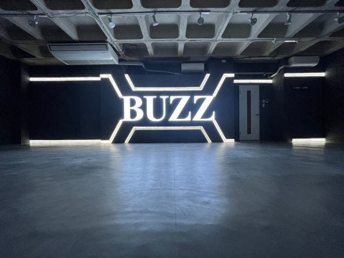 【BUZZ池袋西口PARK】Sstの写真10