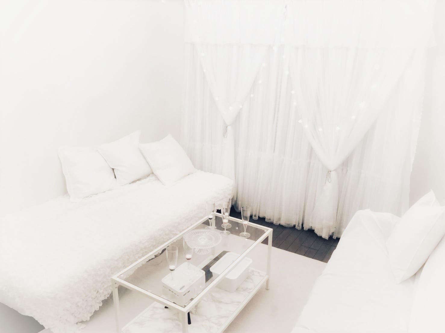 NUMA部屋｜梅田Rose【推し不在の誕生会専用】スペース💛女子会/撮影にも！東梅田駅徒歩７分の写真5