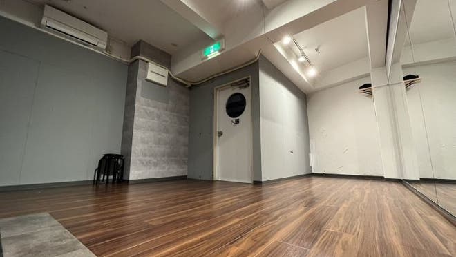 【BUZZ池袋サンシャイン】4A stの写真5