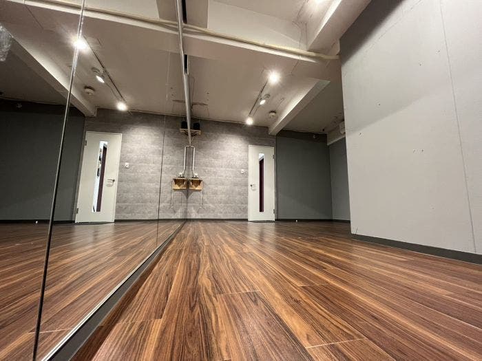 【BUZZ池袋サンシャイン】4A stの写真6