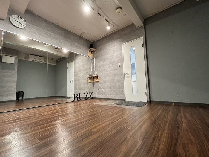 【BUZZ池袋サンシャイン】4A stの写真7