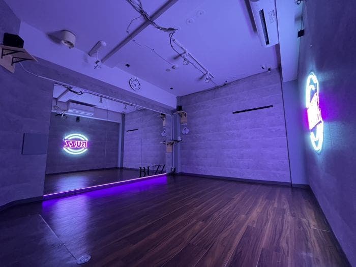 【BUZZ池袋サンシャイン】6A stの写真1