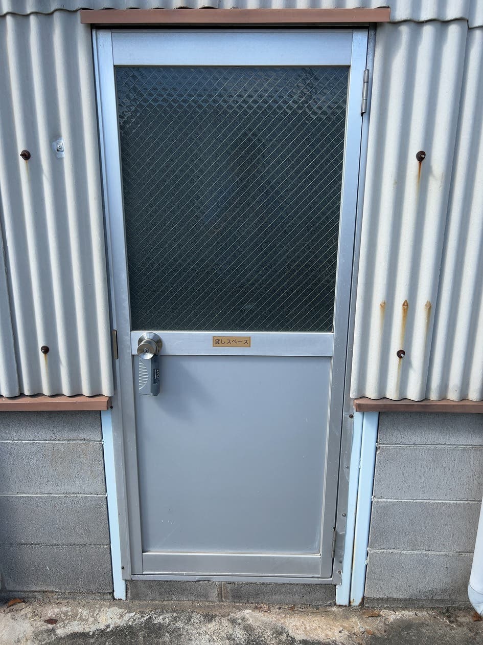 大阪市内からも近い天井高が高めのスペースの写真6