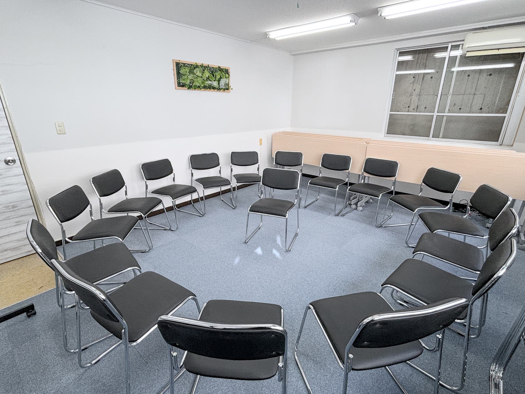 【新宿徒歩4分｜最大32名】ボドゲ利用でも大人気🎲Wi-Fi・ホワイトボード・土足OK・全設備無料・簡単入室・控室[36]の写真15