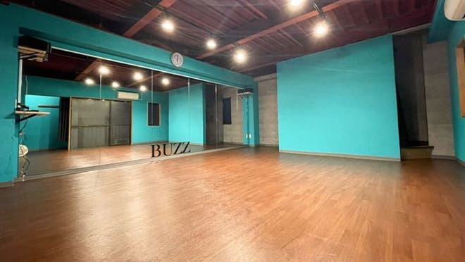 【BUZZ大宮】2Fスタジオの写真1
