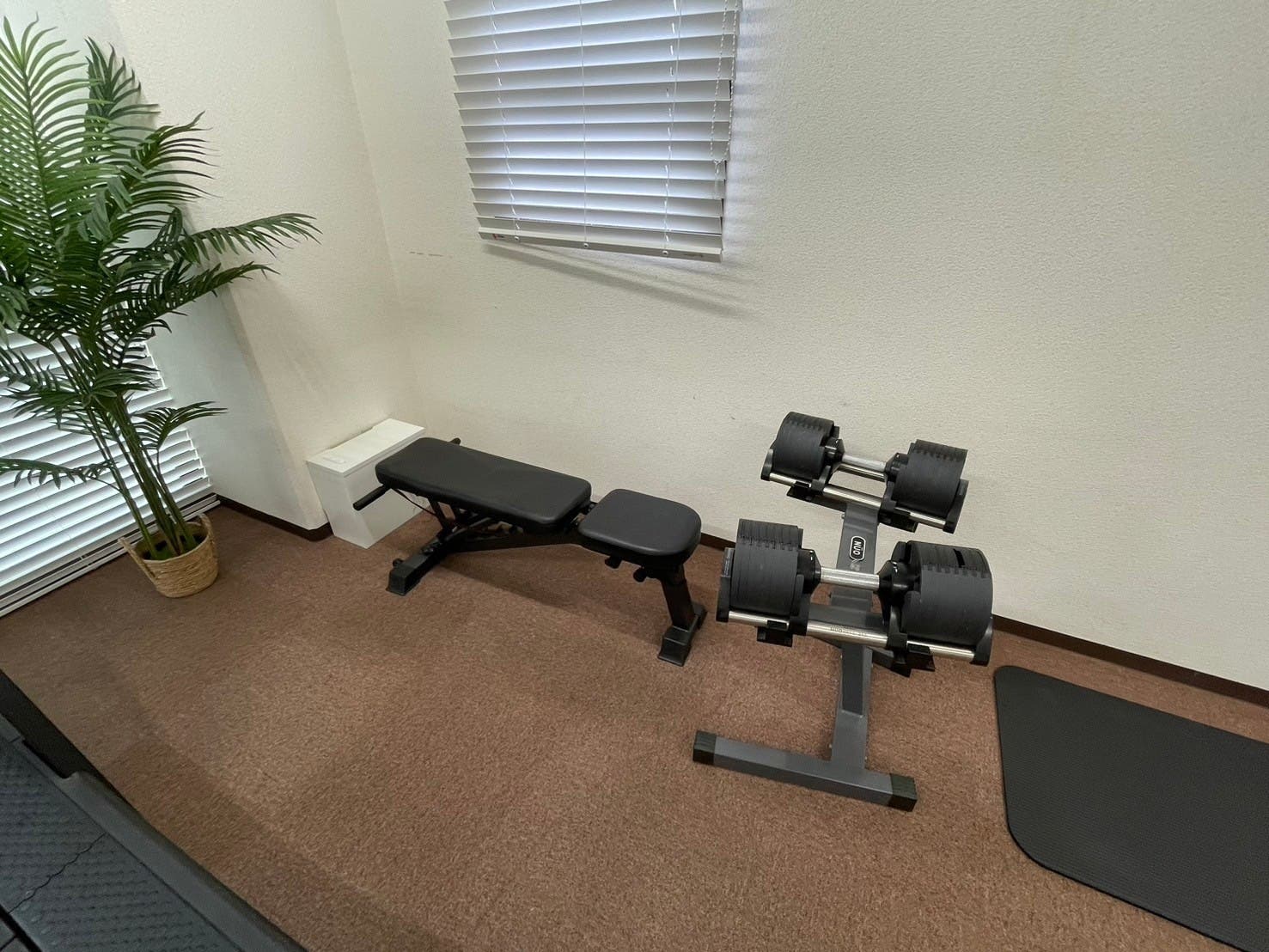 宮崎市役所から徒歩3分！トレーニング器具4種類を備えていますの写真5