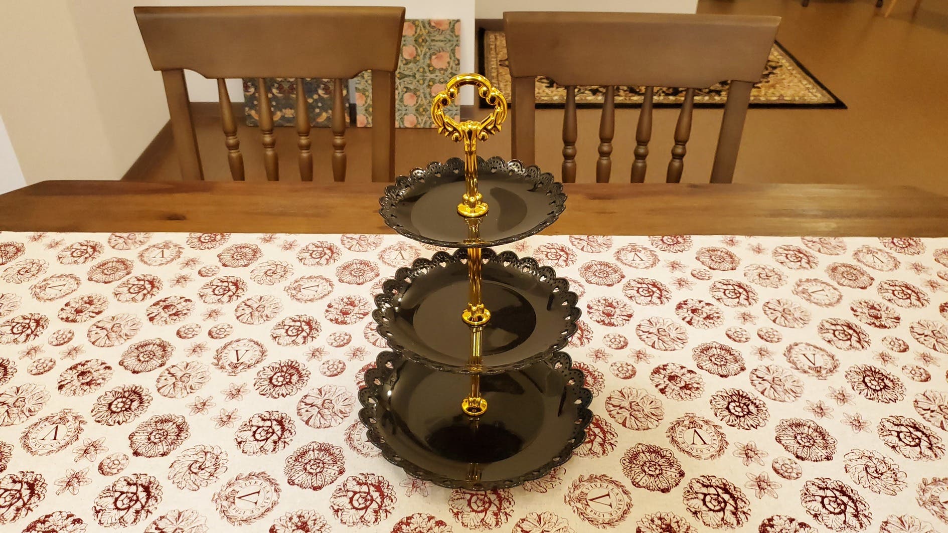 デザートスタンド三段(プラスチック)の画像1