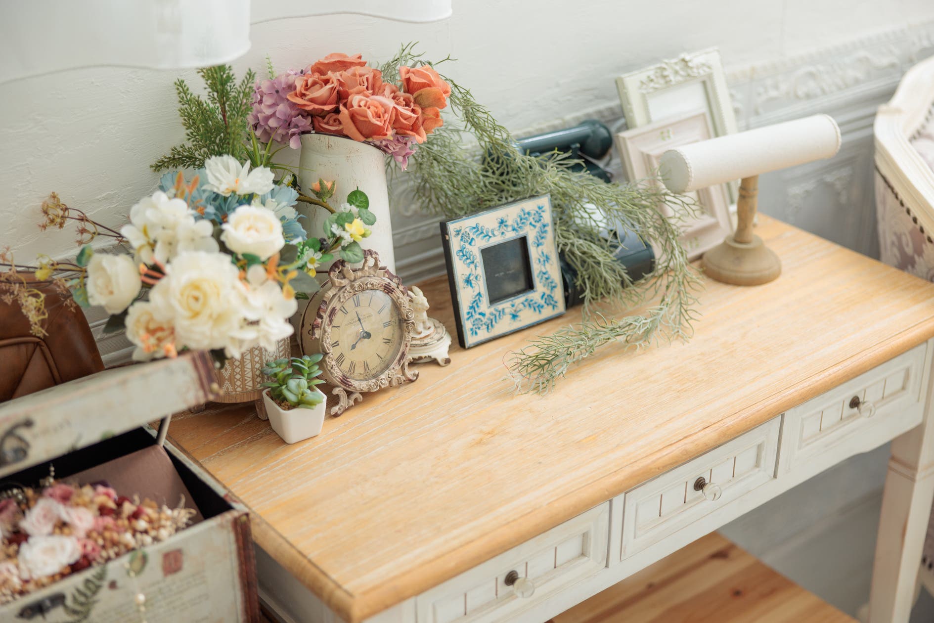 ＜柏の葉公園前＞一棟貸切・非対面で1時間2,136円～！大きな窓で自然光豊かなセルフ撮影スタジオですの写真7