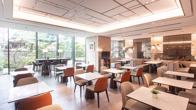 【赤坂駅徒歩7分 / Mo:take STUDIO 赤坂】ホテルロビーのような高級感のある空間で撮影・会議をの写真1