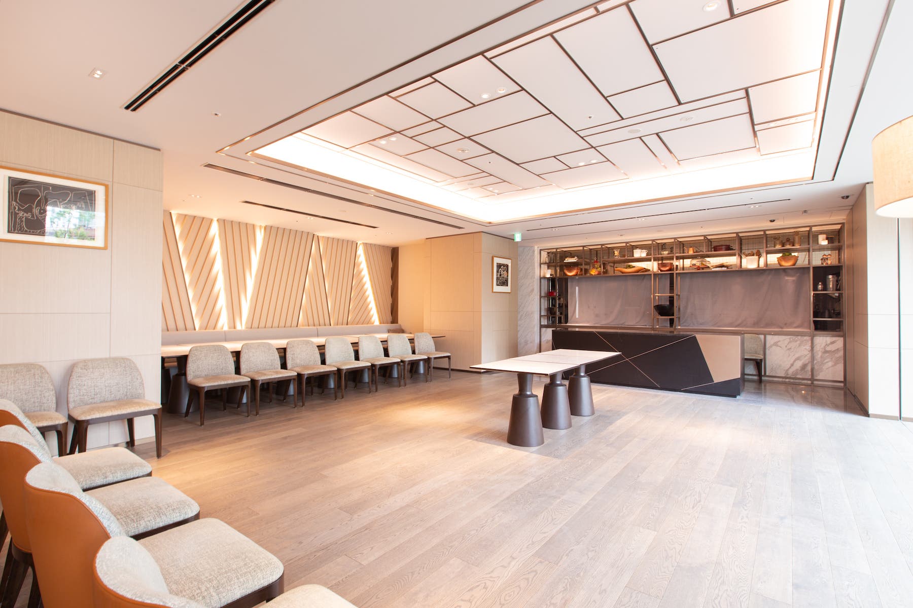 【赤坂駅徒歩7分 / Mo:take STUDIO 赤坂】ホテルロビーのような高級感のある空間で撮影・会議をの写真16