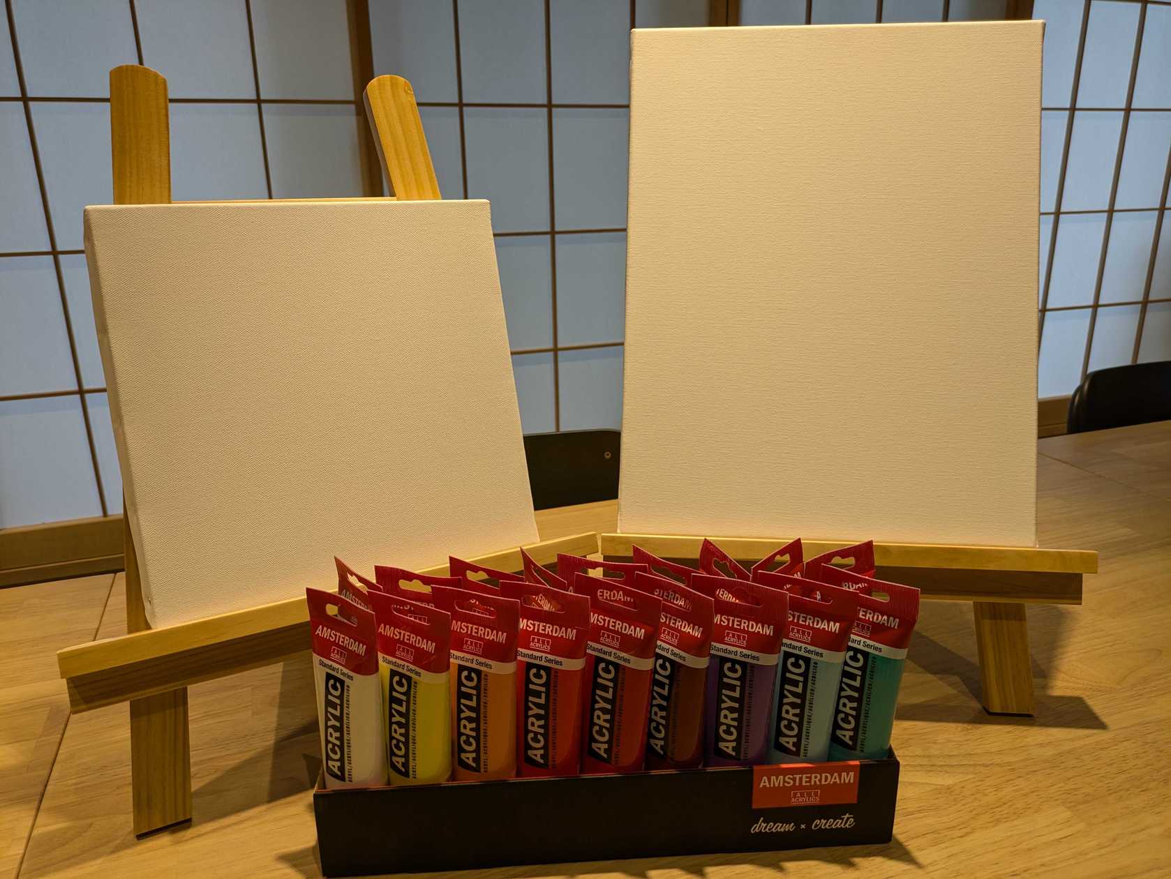 アクリル絵の具セットの画像1