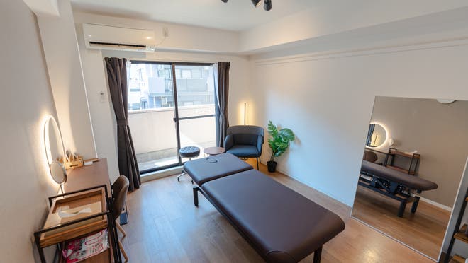 【町田駅4分】完全個室のプライベートサロン✨木目基調とした良質空間🌿の写真3