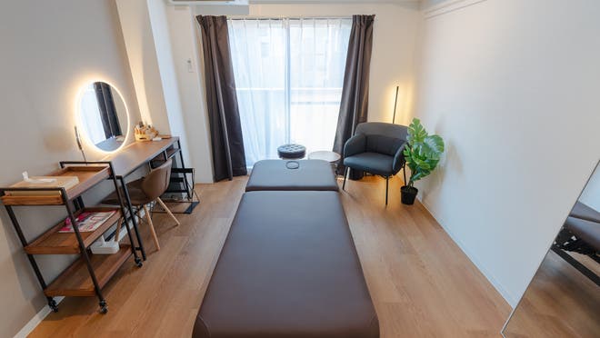 【町田駅4分】完全個室のプライベートサロン✨木目基調とした良質空間🌿の写真6