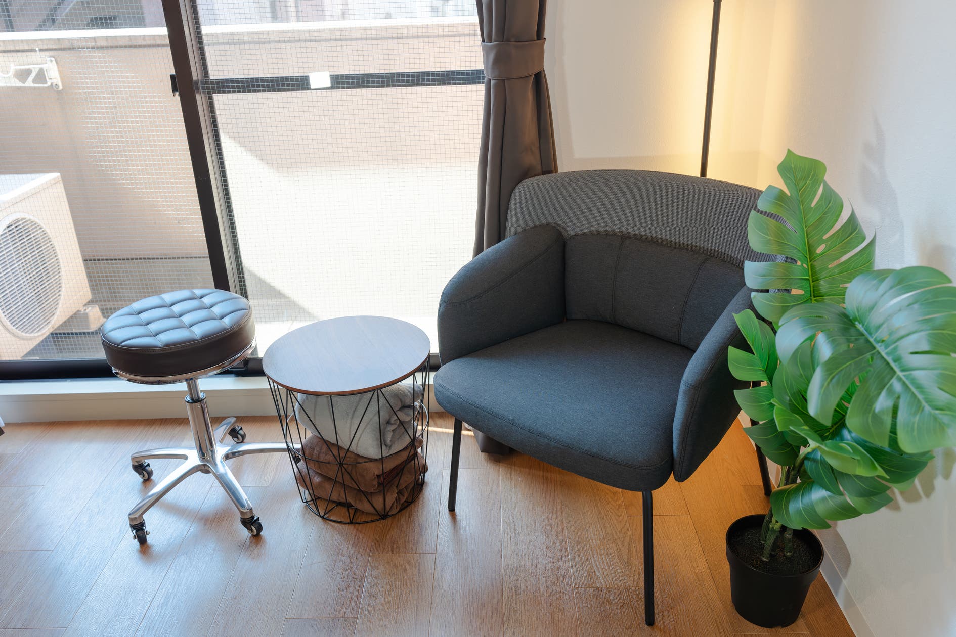 【町田駅4分】完全個室のプライベートサロン✨木目基調とした良質空間🌿の写真8