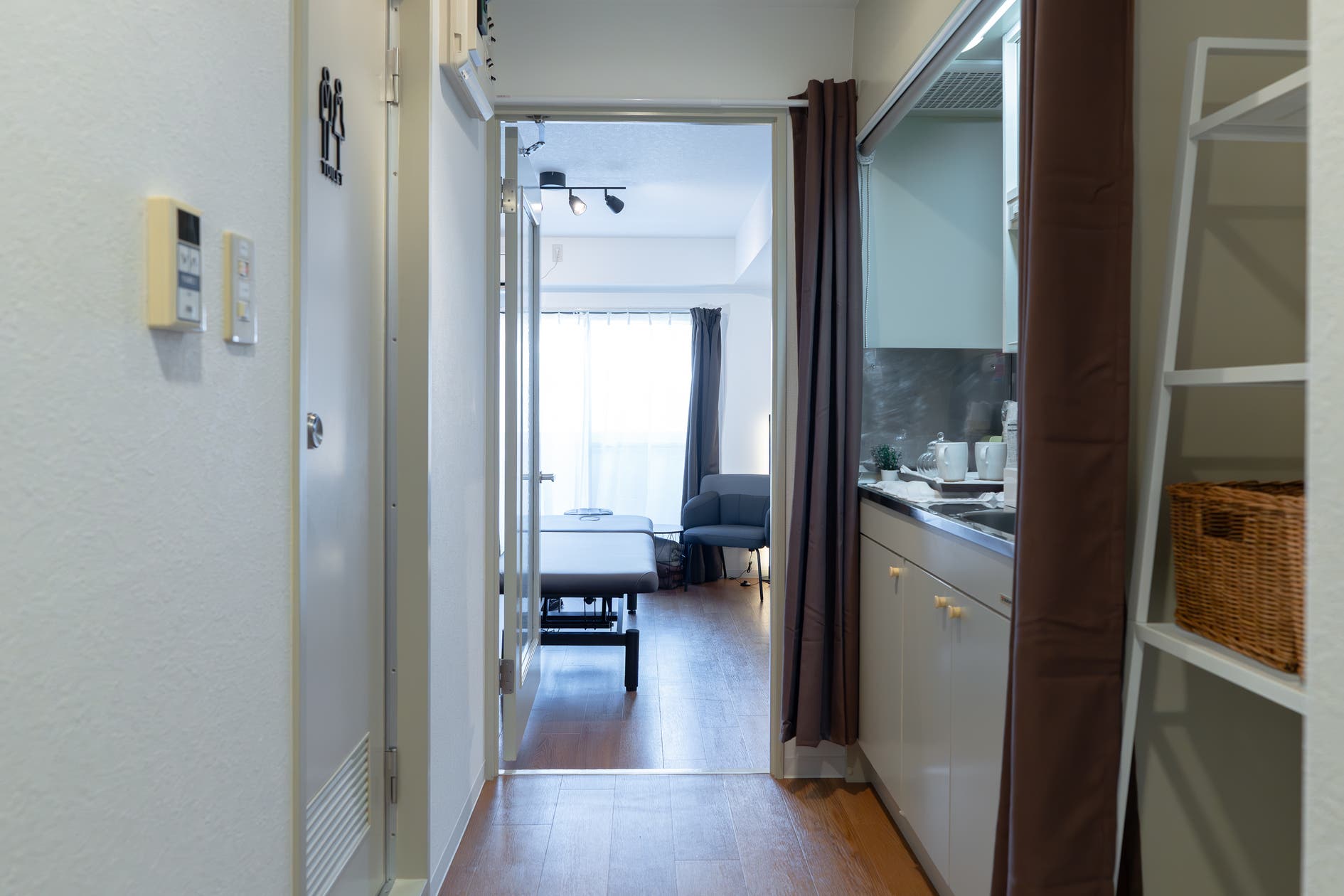 【町田駅4分】完全個室のプライベートサロン✨木目基調とした良質空間🌿の写真15