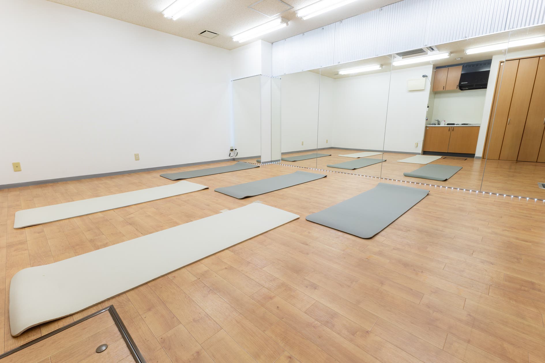 【New】オープン記念割引中🎊市が尾駅1分ダンススタジオ｜幅5.1mの大型鏡｜無料で使える備品多数｜単発も定期利用も大歓迎！の写真13