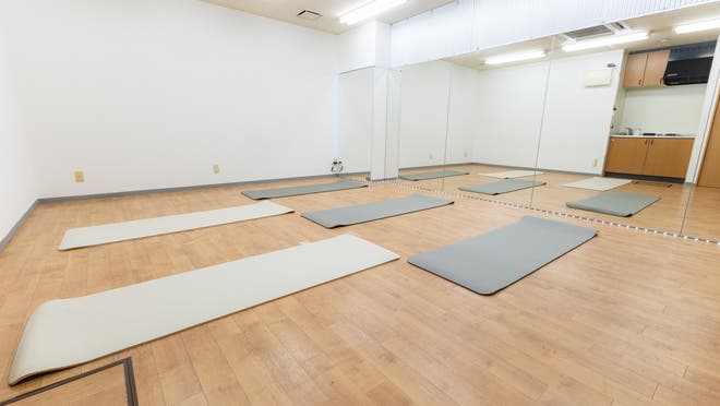 【New】オープン記念割引中🎊市が尾駅1分ダンススタジオ|幅5.1mの大型鏡|無料で使える備品多数|単発も定期利用も大歓迎!の写真14