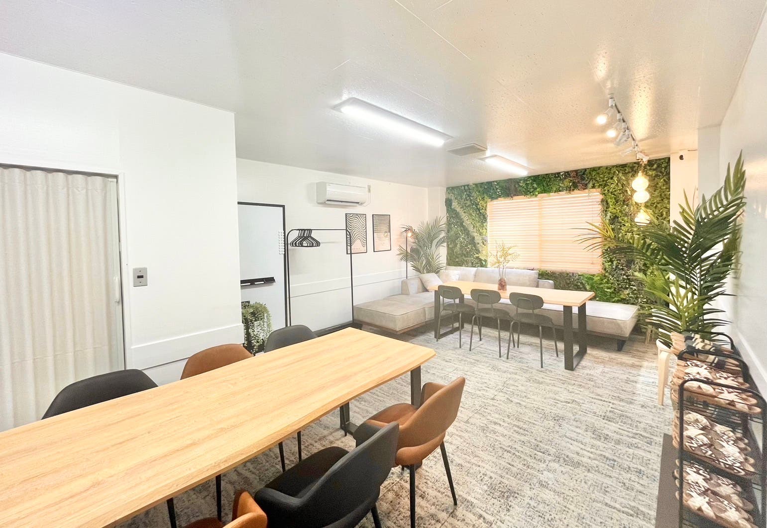 NEW!【半蔵門駅1分/麹町5分】最大20名/光無料Wifi/会議・撮影・懇親会・推し会・女子会・ボドゲ等！飲食🍷可！の写真6