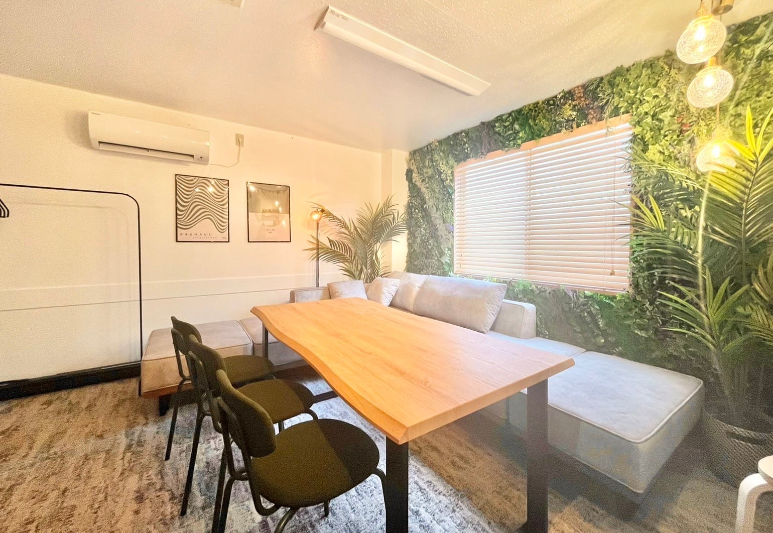 NEW!【半蔵門駅1分/麹町5分】最大20名/光無料Wifi/会議・撮影・懇親会・推し会・女子会・ボドゲ等！飲食🍷可！の写真10